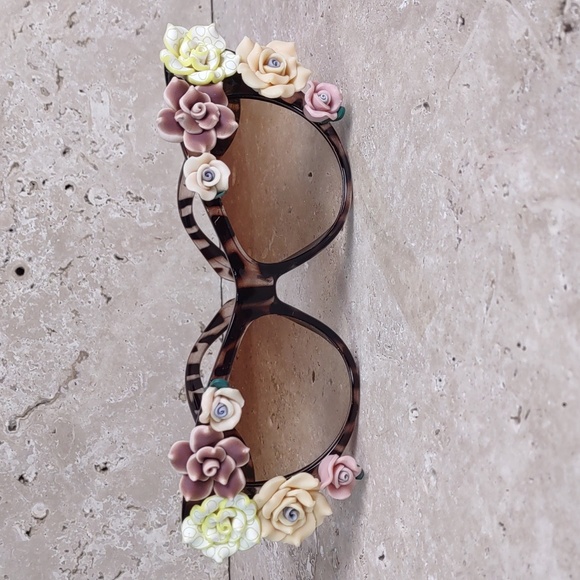 Accessories | Tortoise Shell Cats Eye Sunglasses W Polymer Clay Flowers ...